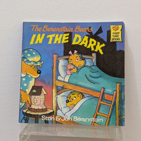 Other | The Berenstain Bears In The Dark Paperback Book Stan Jan ...